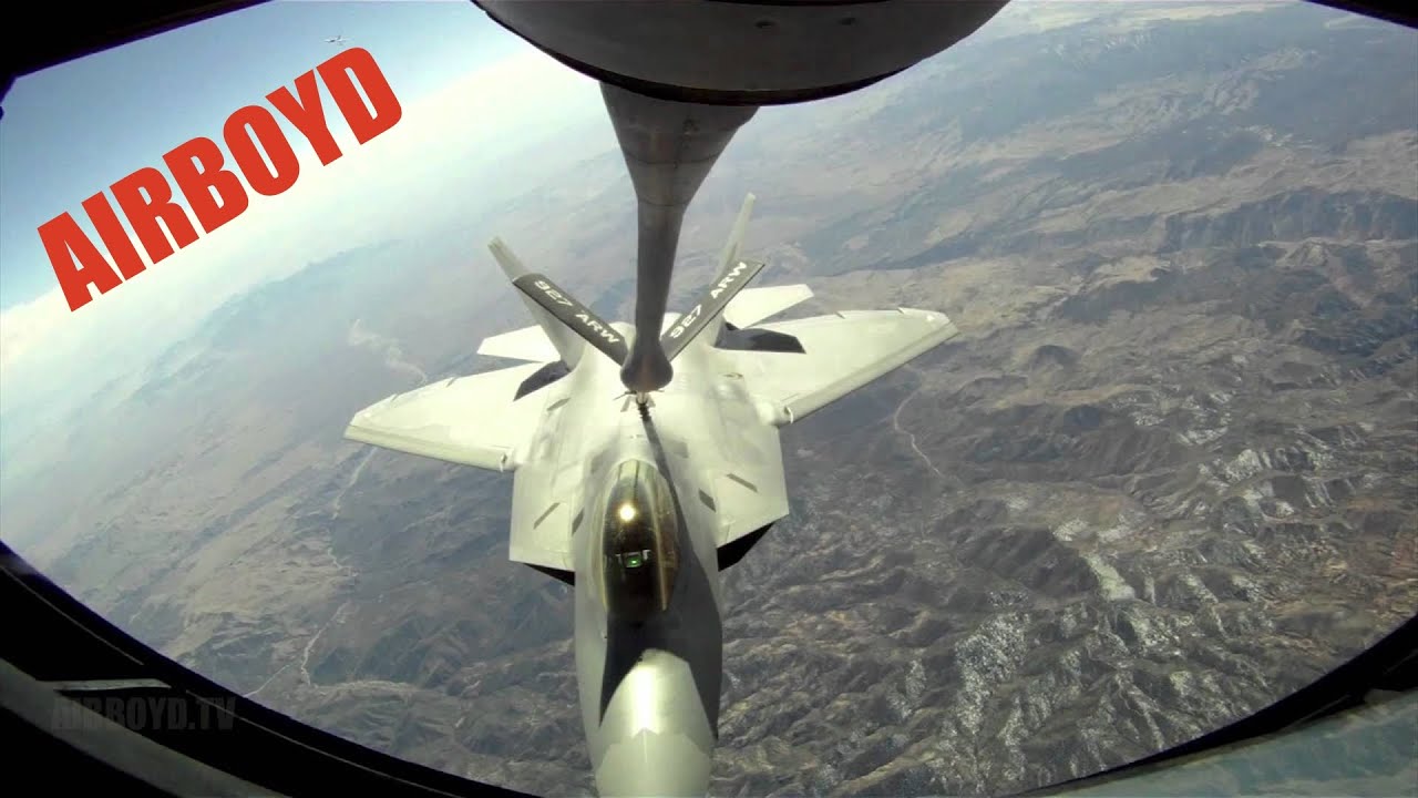 F-22 Refueling (2012) - YouTube