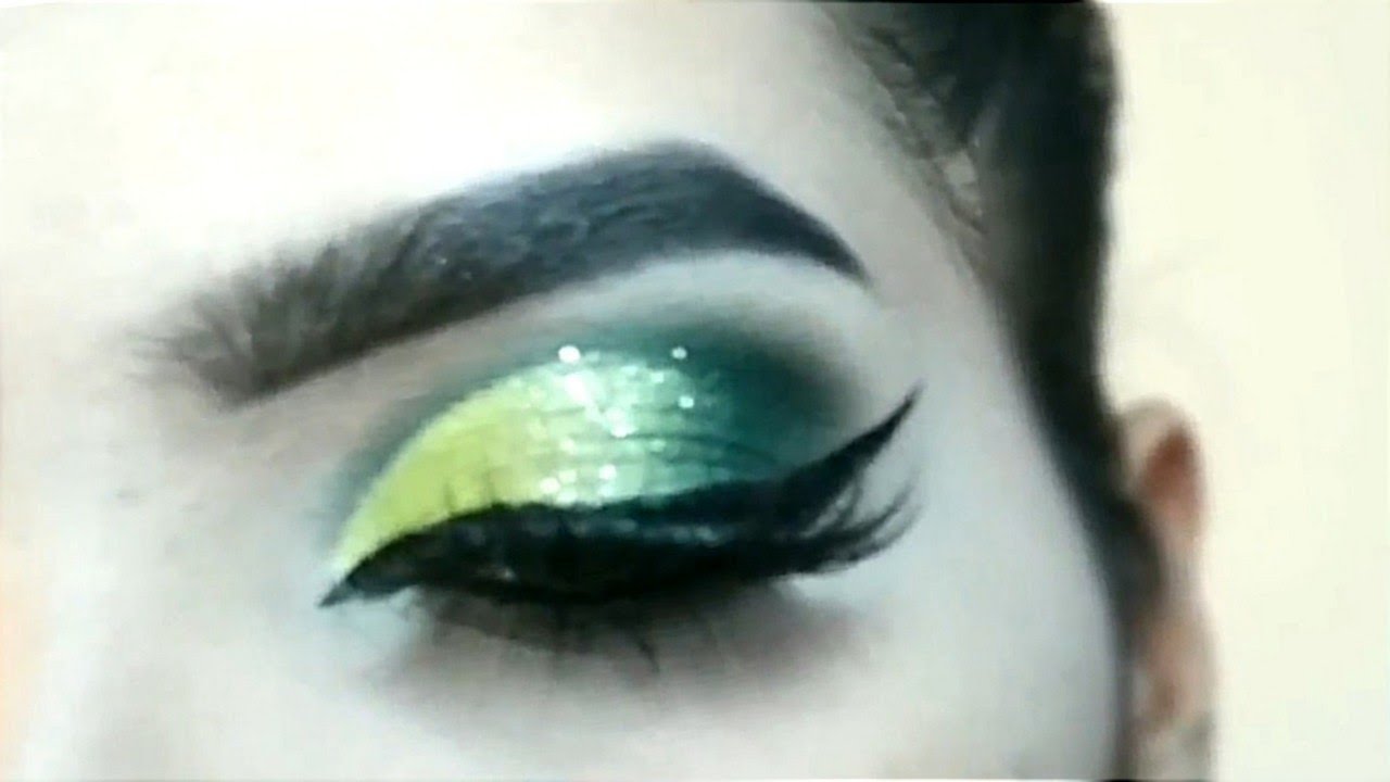Neon green cut crease eye makeup tutorial | Step by Step - YouTube