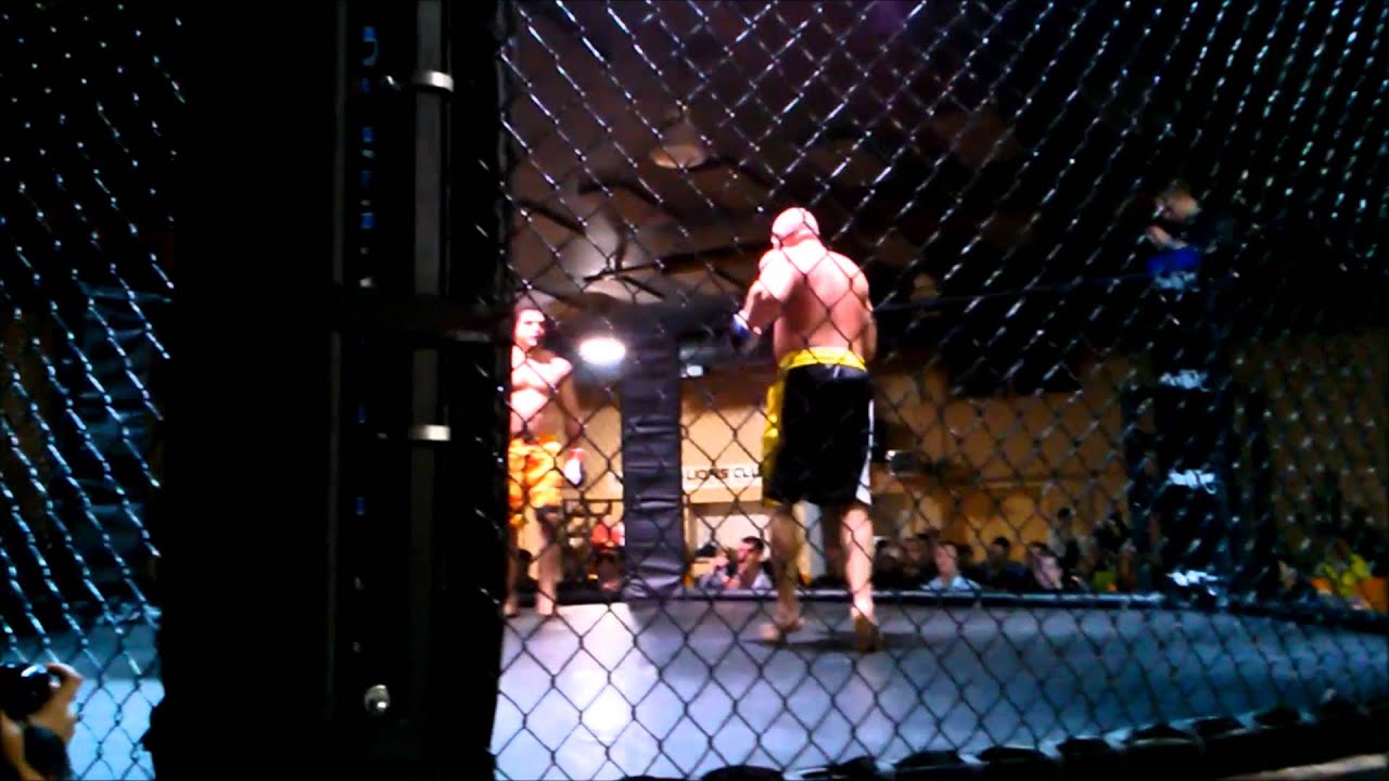 Bernie Martin vs Paul Harris. Ringside recording. - YouTube