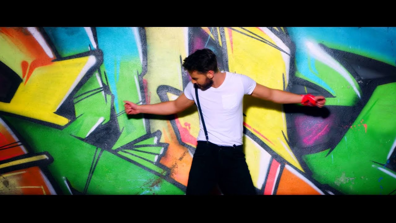 MIKO - Iskam te feat. Zaria // МИКО и Зария - Искам те - YouTube