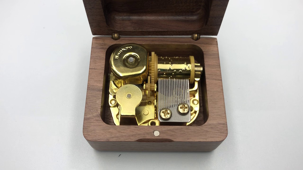 Merry x mas music box - YouTube