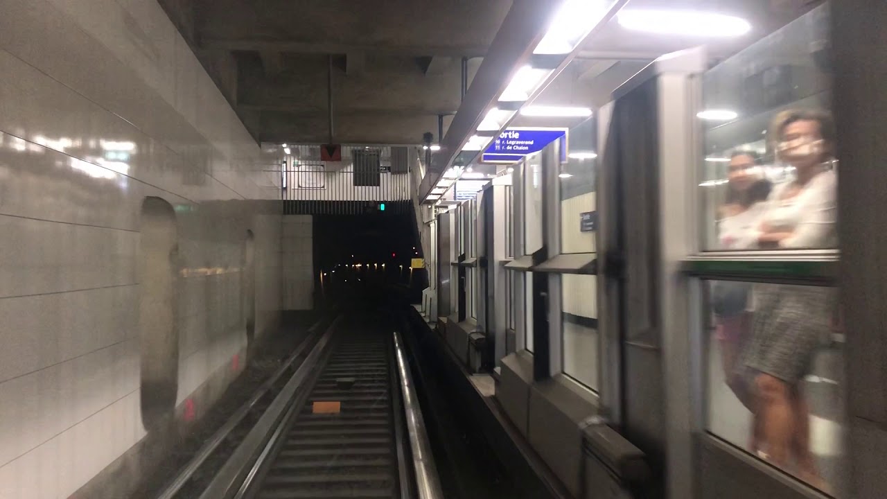Paris métro Ratp MP05 ligne 1 le 18 août 2018 IMG 8937 - YouTube