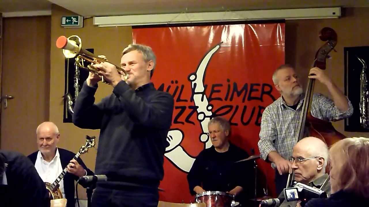 Blue Rose New Orleans Jazzband plays "Oh Lord, It's Me" - YouTube