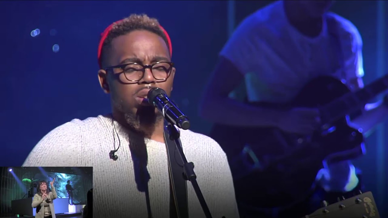 Maverick City Music - Chandler Moore - The Father's House Worship Night ...