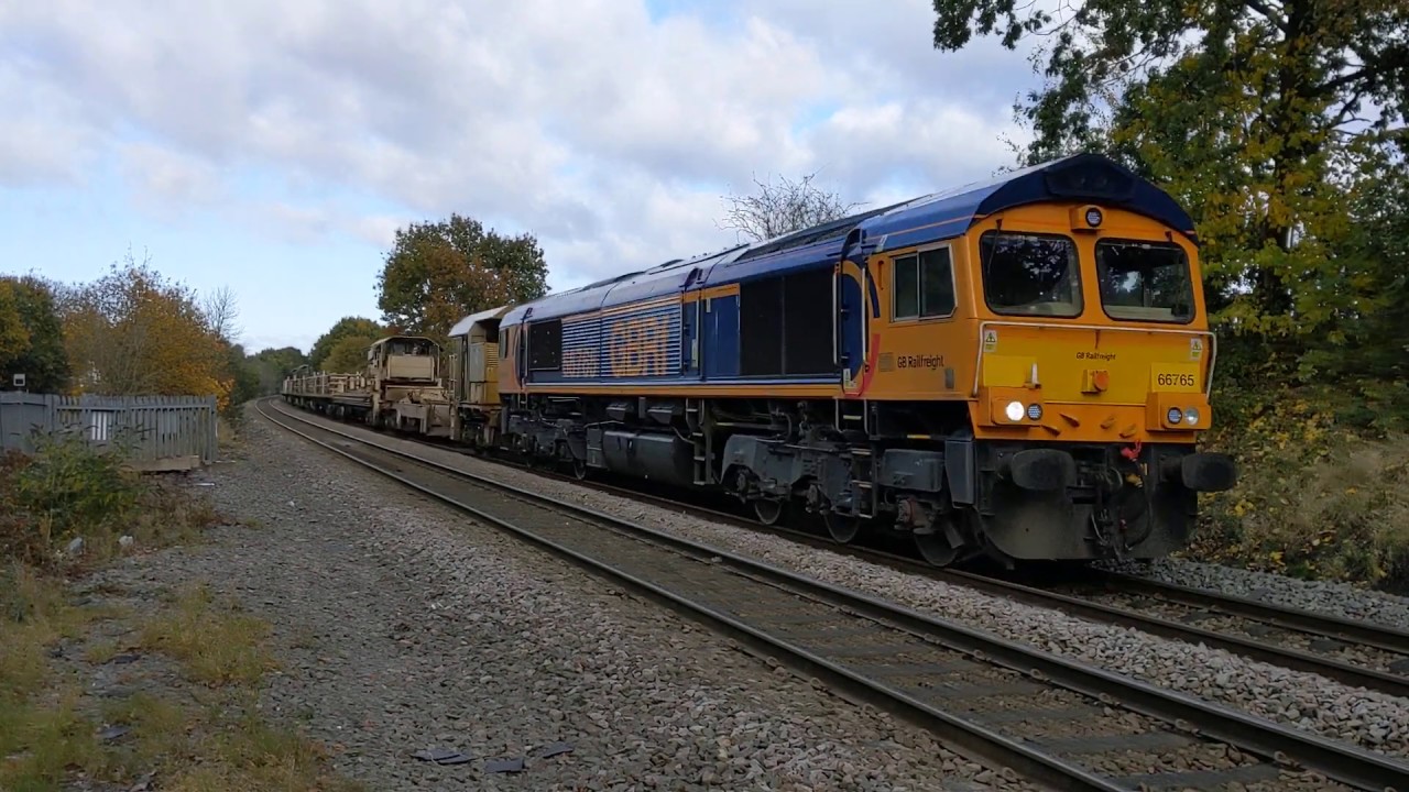 66765 on Bescot-Toton CWR train - YouTube