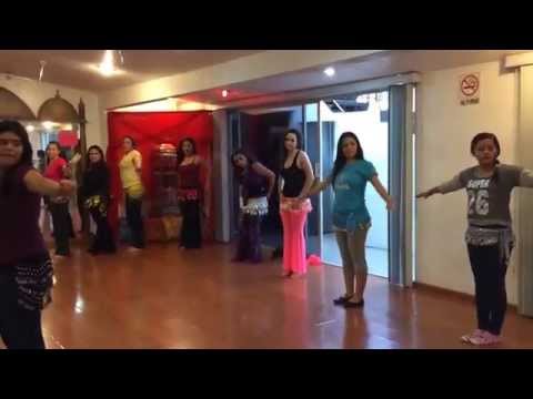 Clase con Fadi 7 agosto 2014 en Roxana Amar al Sahara