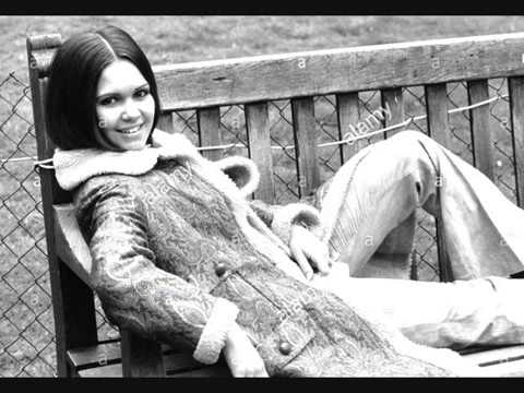 Anne Marie David- Yaşadıkça (Orijinal Plak Kayıt) - YouTube