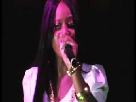 "PHENDI" Baltimore's Female Artist - Performing Live - YouTube