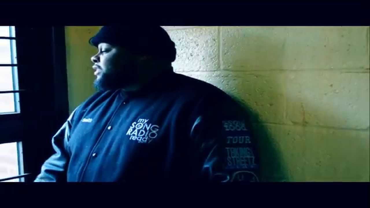 Eli Smith DMD PaperRoute (Official Video) - YouTube