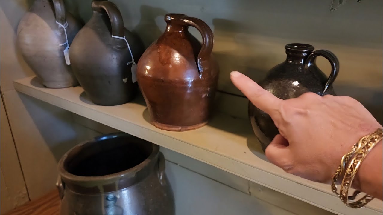 Tour Primitive Colonial Antique Shop! Gorgeous! Decorating Using ...
