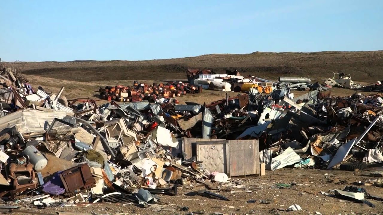 Hamlet Dump Paulatuk - YouTube
