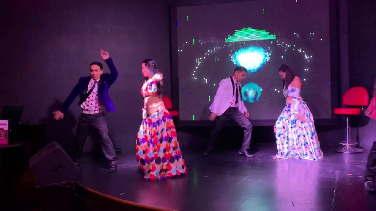 Maria Pitache dance Video Song | David | Vikram, Isha Sharwani - YouTube