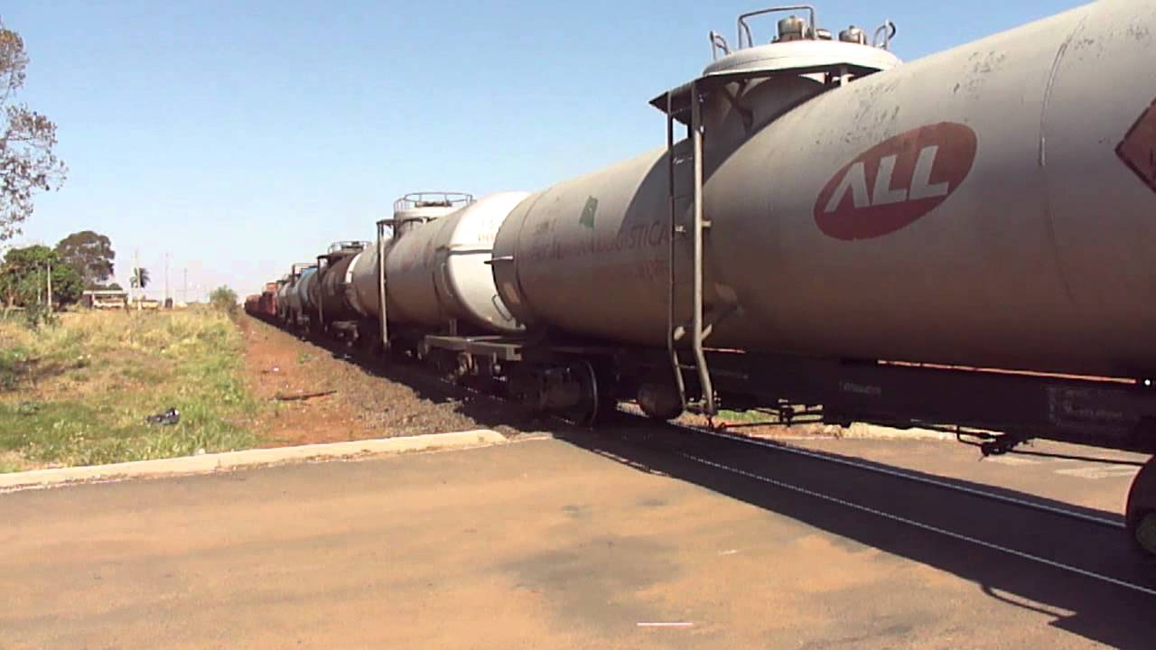 ALL - Trem G17 em Três Lagoas - YouTube