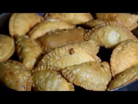 Sooji Mawa Pudukiya/Gujiya Recipe । सूजी मावा की गुजिया - YouTube