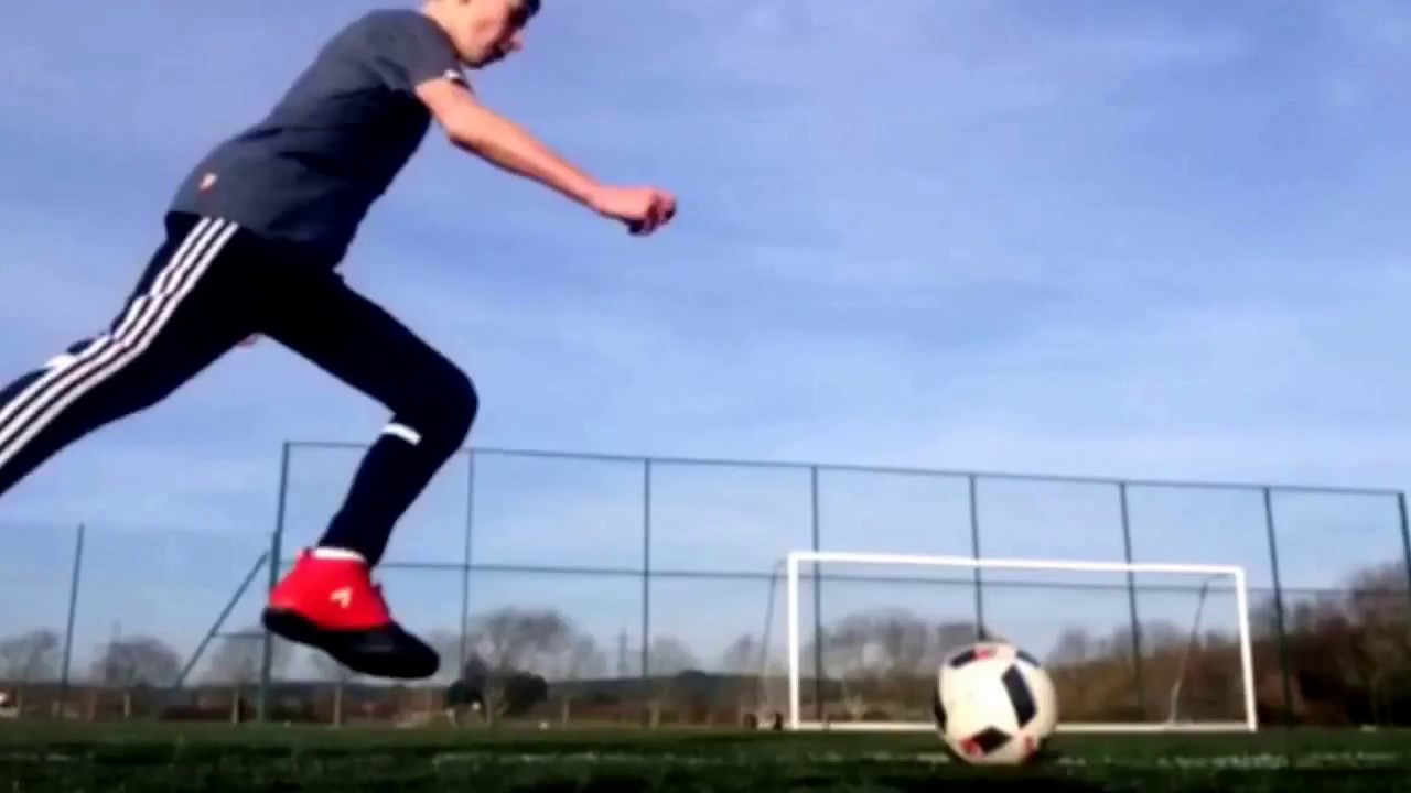 Football Montage ⚽️ - YouTube