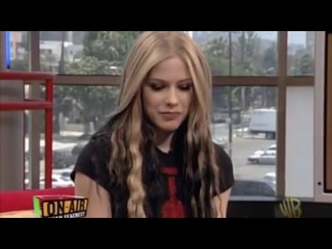 Avril Lavigne 2004 Ryan Seacrest Interview... - YouTube