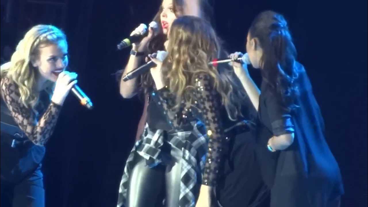 Little mix Hey how ya doin jingle bell ball - YouTube