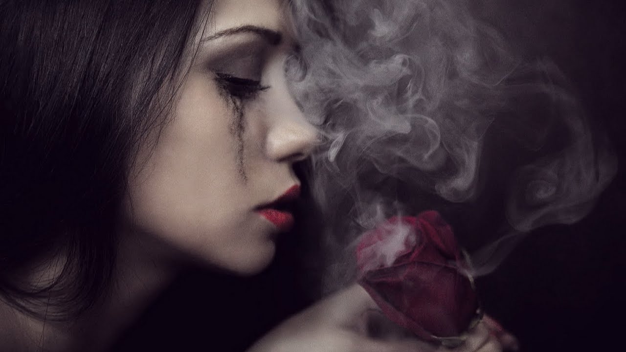 Lochin — Devushka v Belom (ft. Maria Denisyeva) [Future Garage] - YouTube