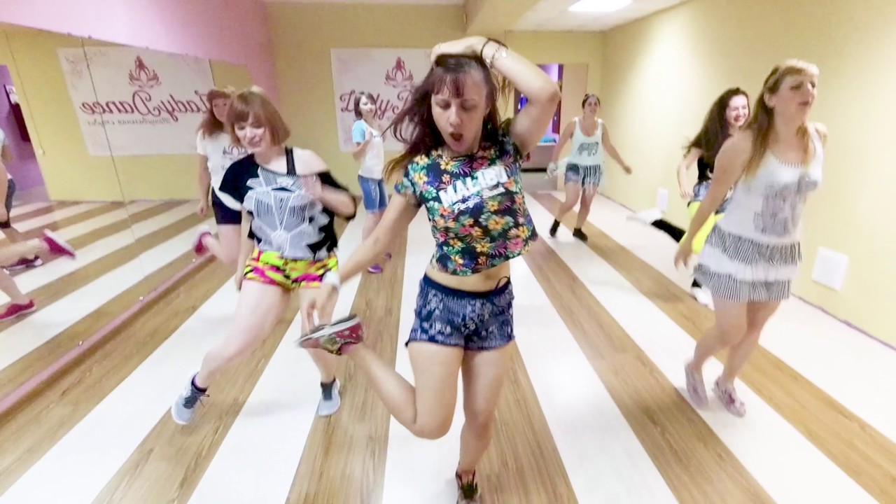 Zumba Fitness! Lady Dance - YouTube