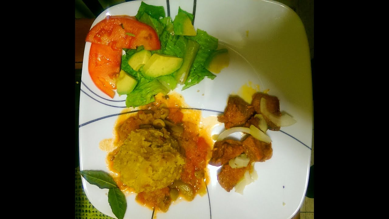 Mofongo con Camarones al Ajillo - Shrimp & Garlic flavored mashed ...