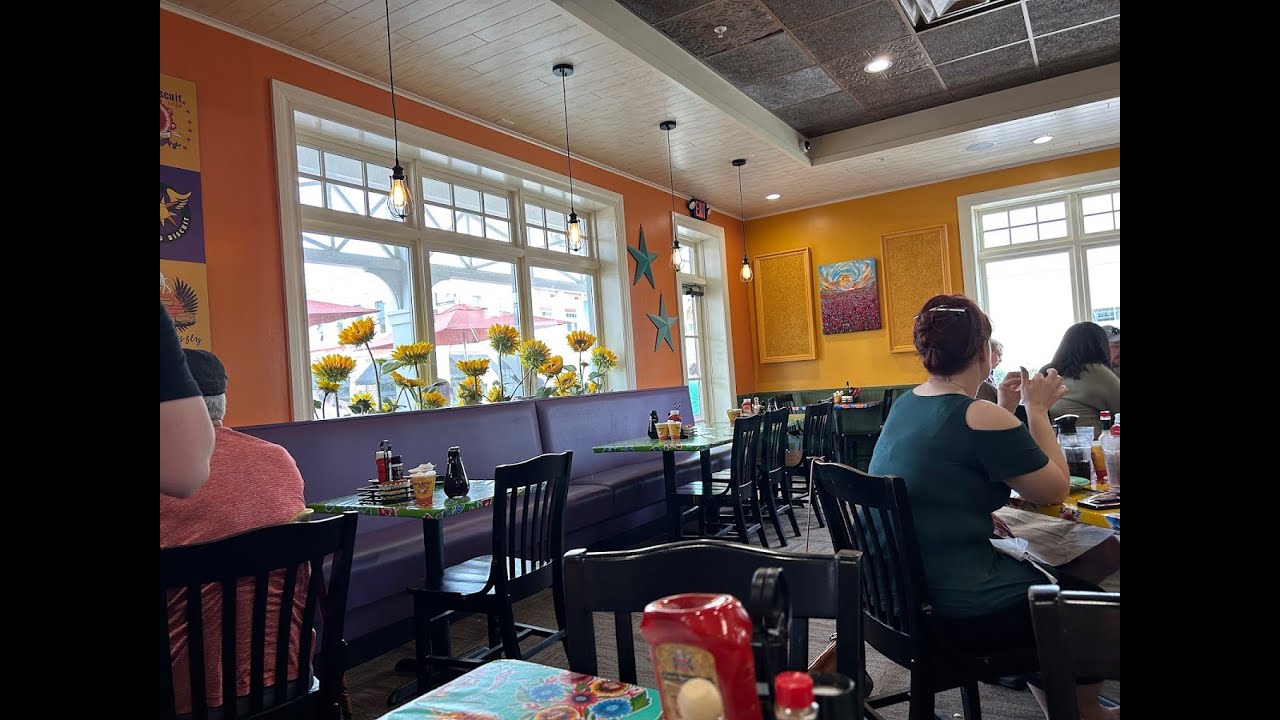BEST Breakfast Place in The Villages? The Flying Biscuit Cafe - YouTube