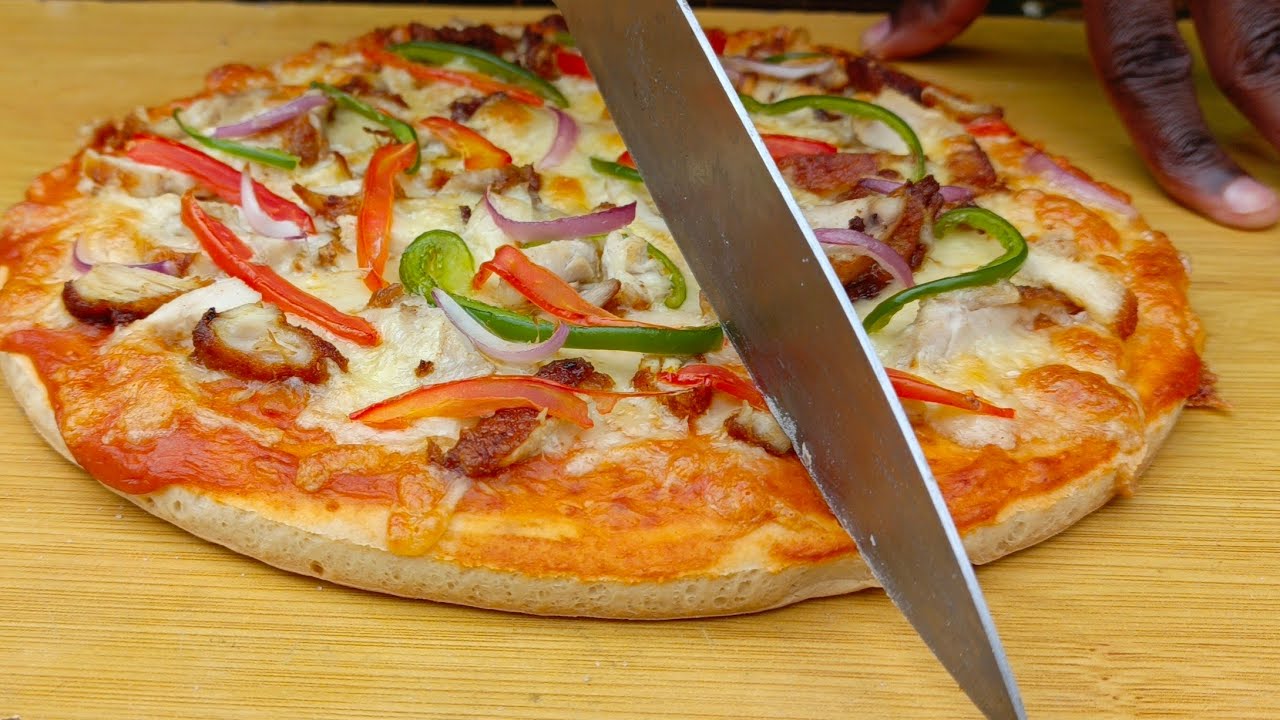 Teaching Students the Art of Pizza Making - YouTube