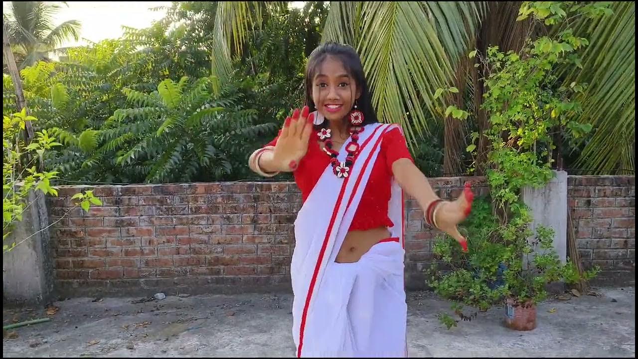 Dekho Aloy Alo Akash|Dance covered by Swastika Ray|Arijit Singh - YouTube