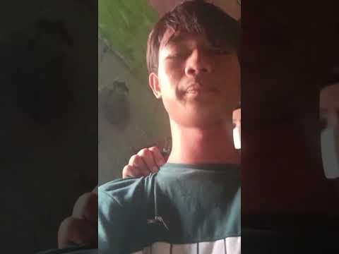 Brondong Kudus sedang di urut leher dan gurah leher.