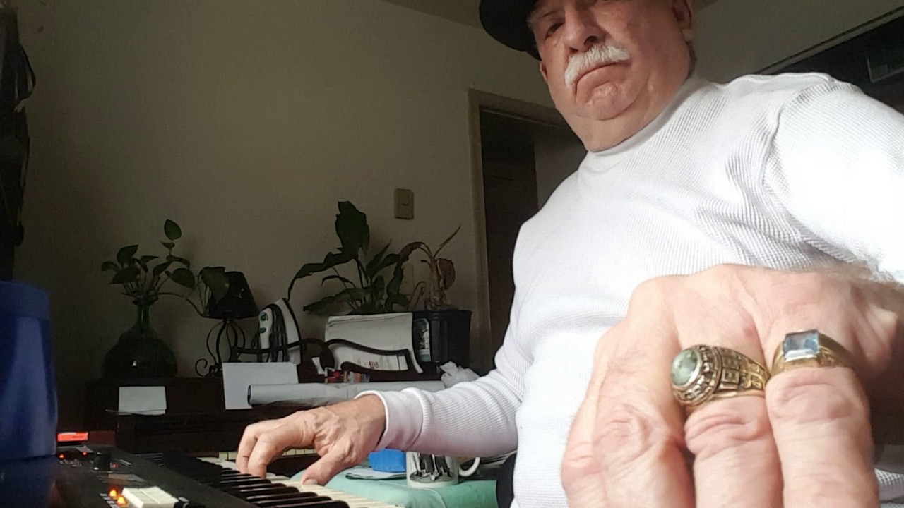 Barry Stumpf just a Boxing coach having fun with Hammond SK I and ...