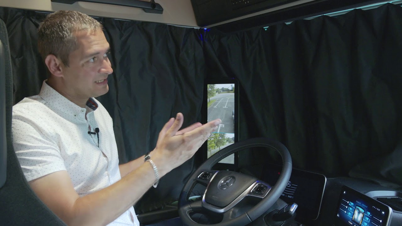 Mercedes-Benz Actros - MirrorCam & Multimedia cockpit - YouTube