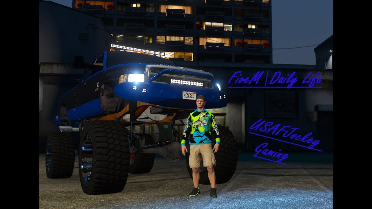 FiveM|Daily Life (Lifting a Dodge Ram 3500) Ep. 4 CIV - YouTube