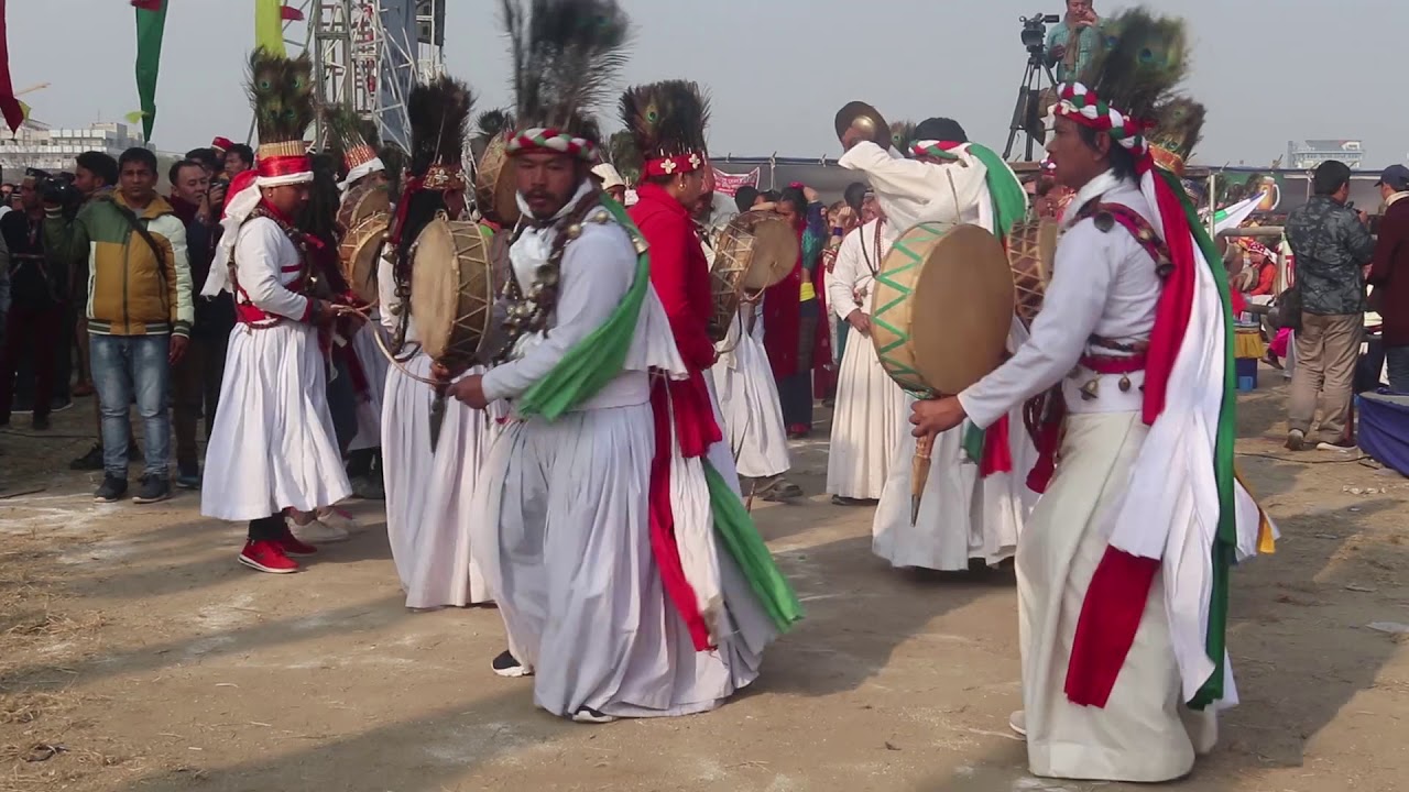 Jhakri Dance - YouTube