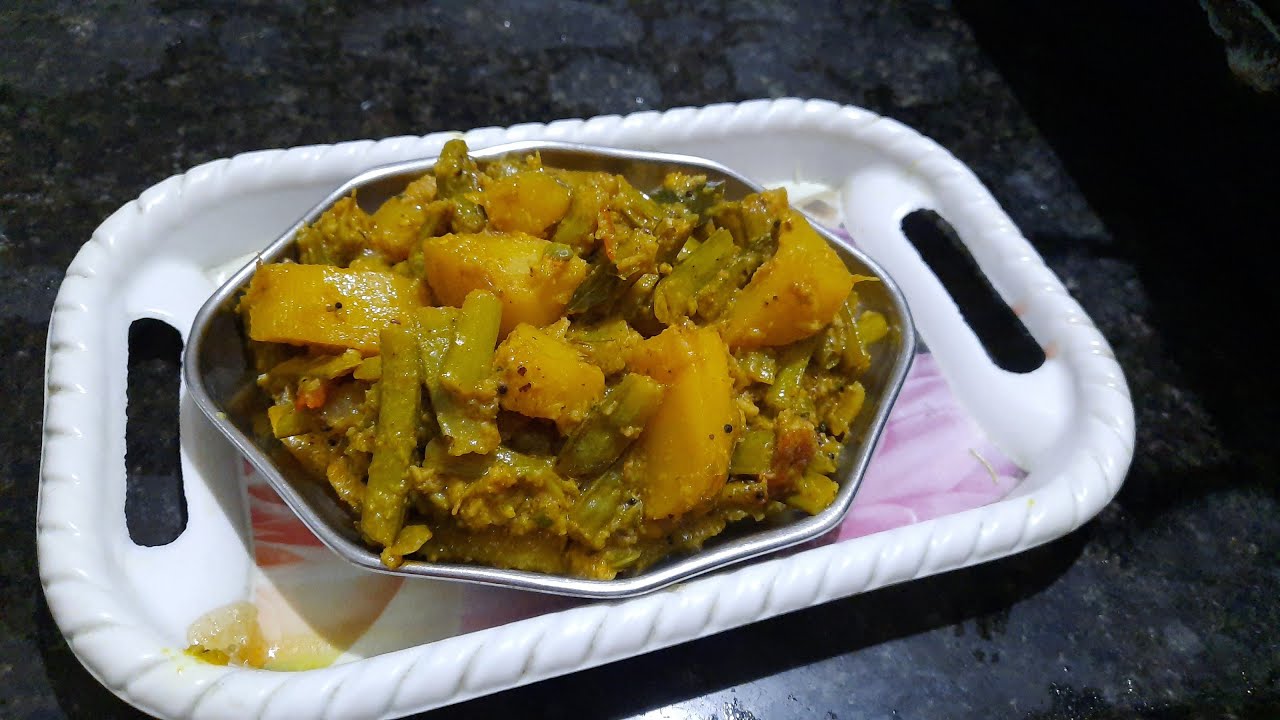 Gokarakaya (Cluster Beans) Aloo (Potato) Curry Recipe - YouTube