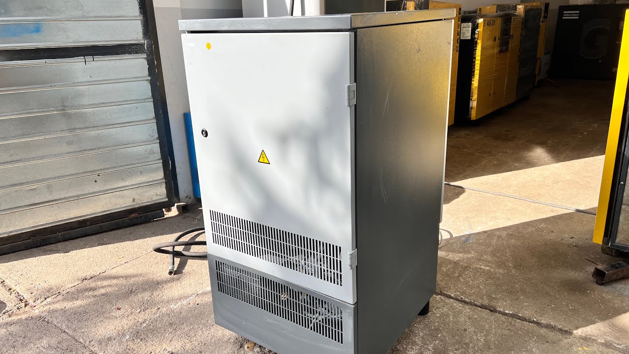 Atlas Copco SCROLL Star oil-free compressor - YouTube