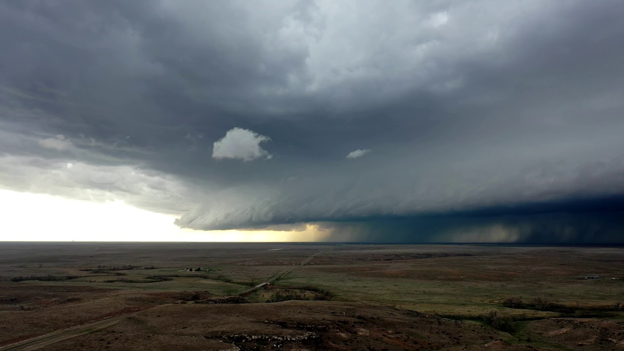 Drone intercept of MONSTER SHELF CLOUD in northern Texas Panhandle ...