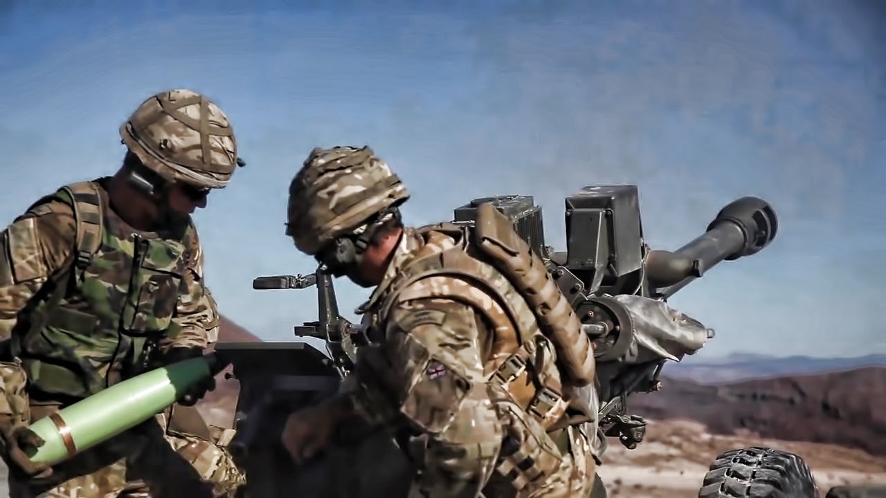 U.S. Marines & 29 Commando Regiment Royal Artillery - YouTube