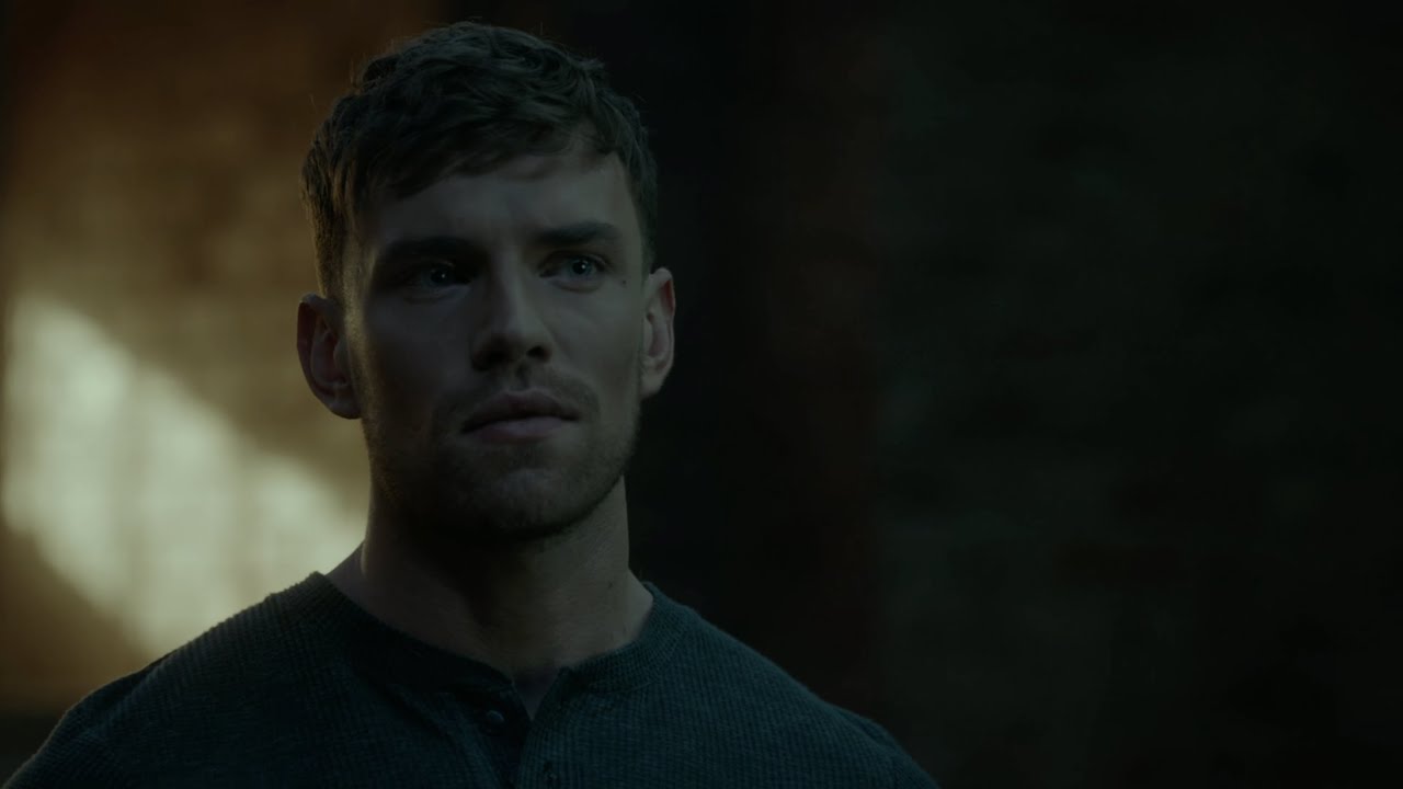 Legacies 4x17 Alaric sets Ben free to fight with them - YouTube