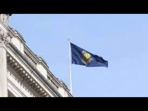 Flags of the Commonwealth Realms - YouTube