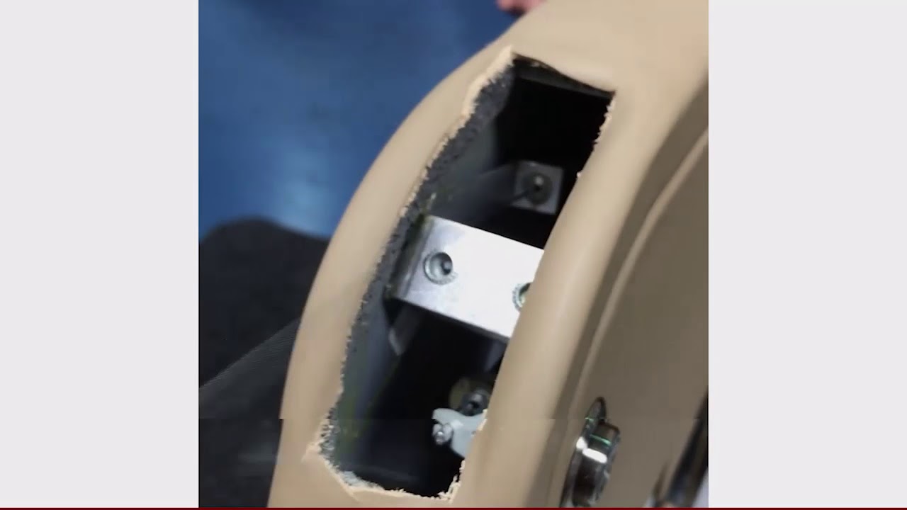 King Air Passenger Seat Control Checks - YouTube