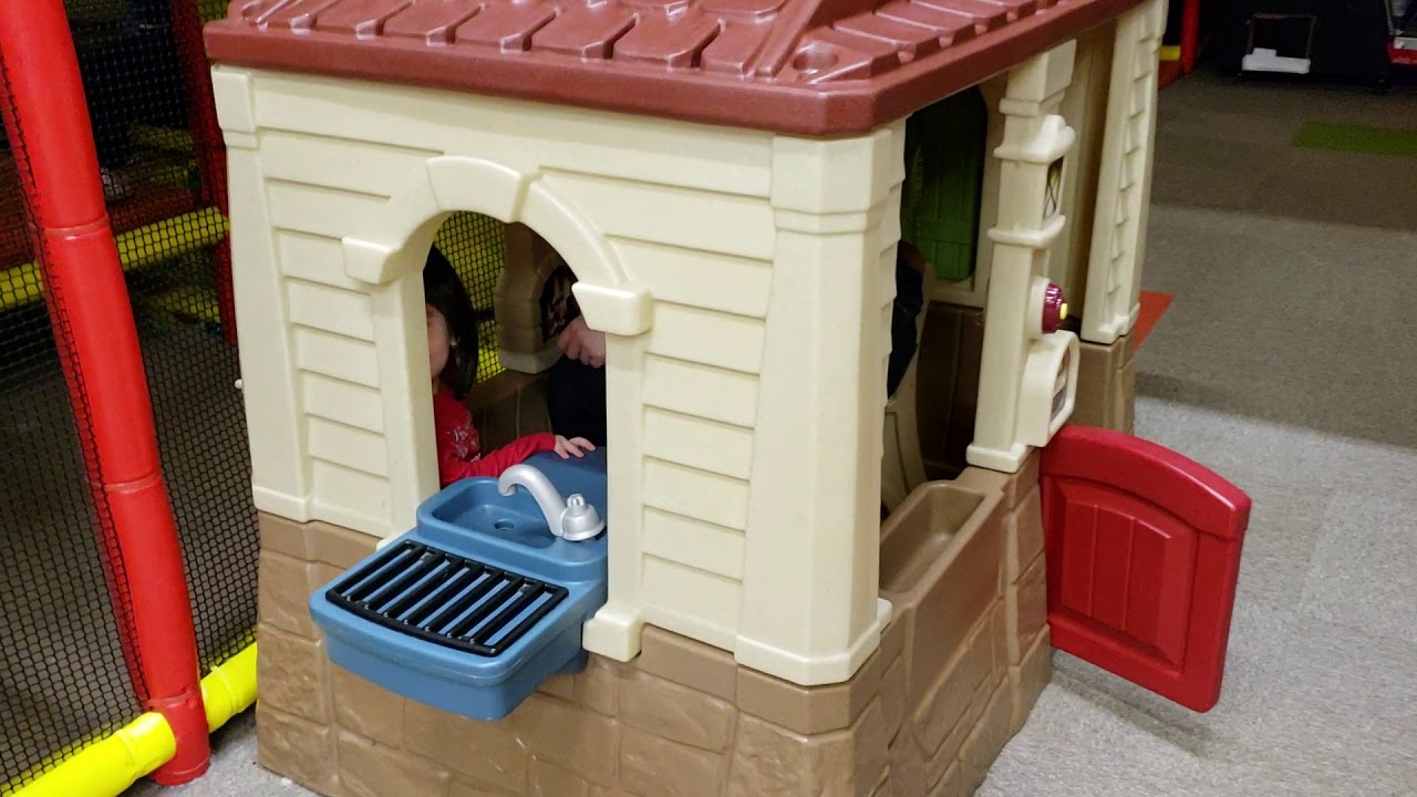 Step 2 house for kids - YouTube