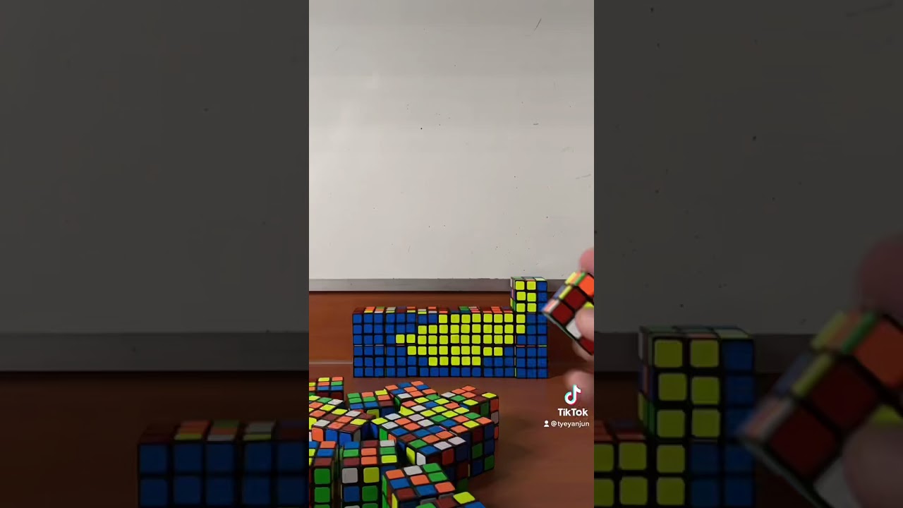 Pac-Man Cube Mosaic - YouTube