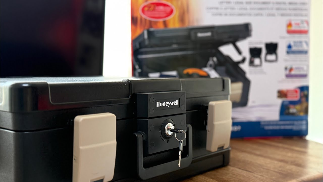 Unboxing for Preppers - Honeywell 1104 Fireproof and Waterproof Safe ...