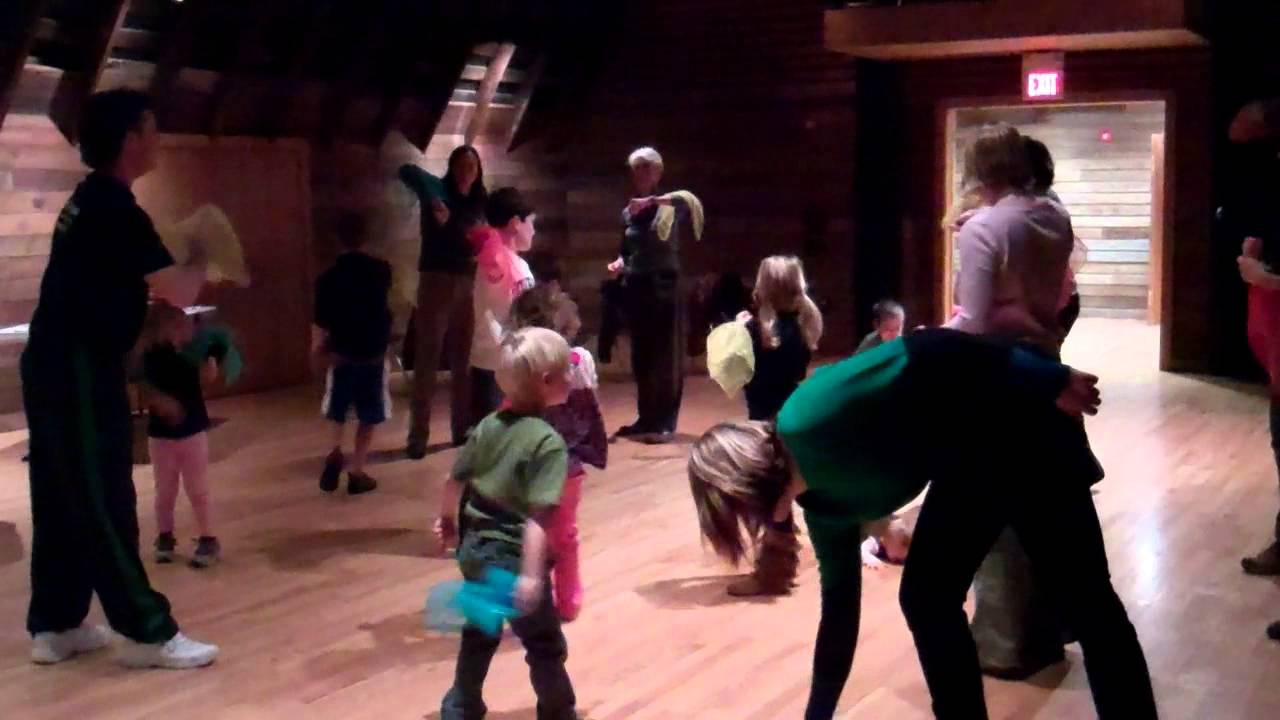 Throwing and Catching scarves - YouTube