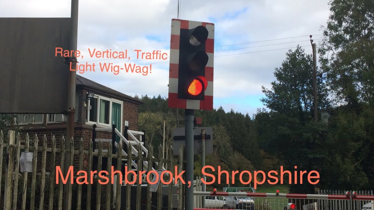 Very Rare Vertical Wig-Wag at Marshbrook Level Crossing, Shropshire ...