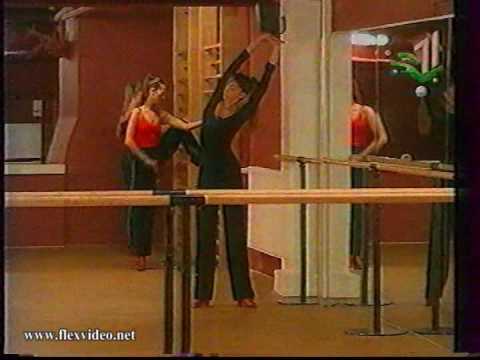 Can-Can dancers - YouTube