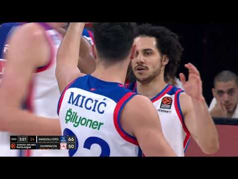 Shane Larkin with 10 3 pointers vs  Olympiacos Piraeus