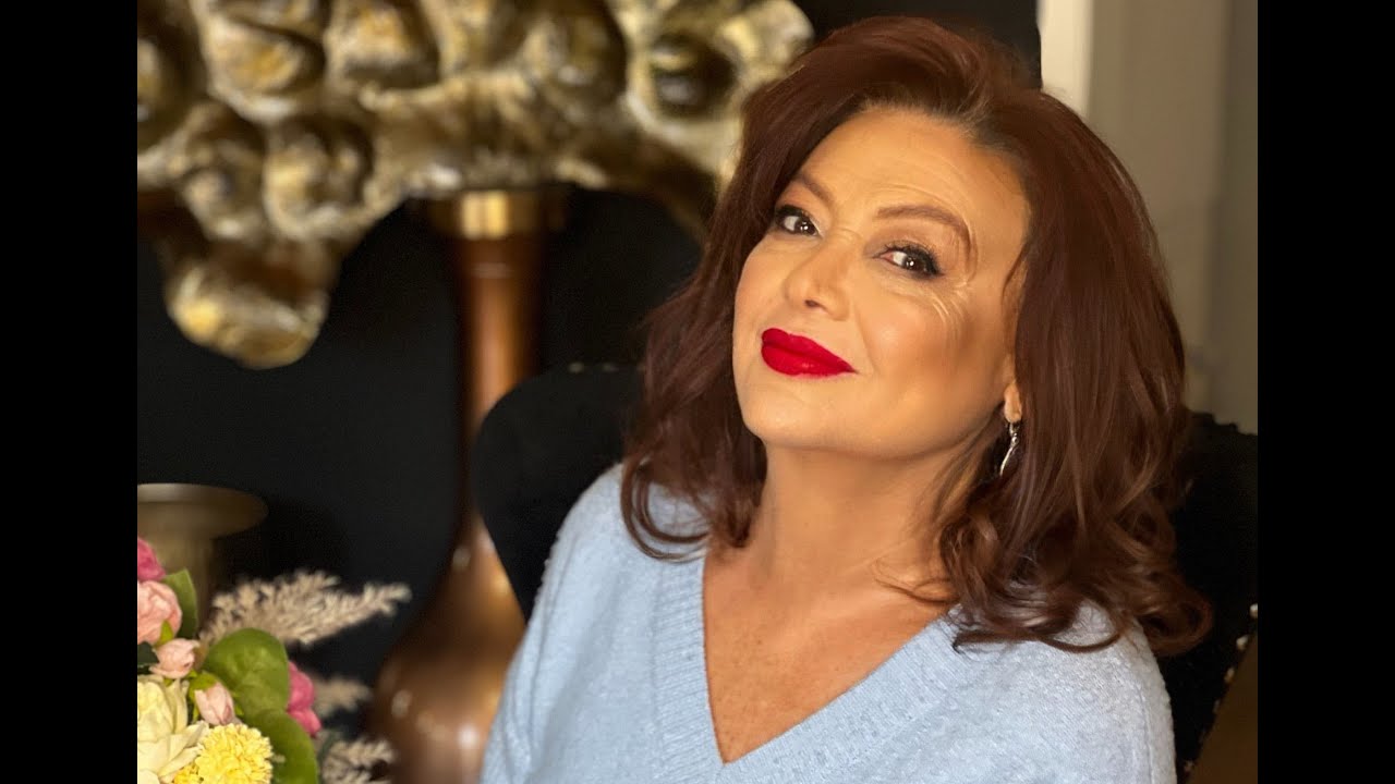 ALLA TUMANIAN. LEGEND. BEAUTY. ACTRESS. - YouTube