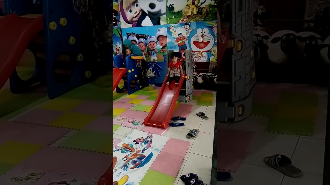 Lagi main permainan indoor - YouTube