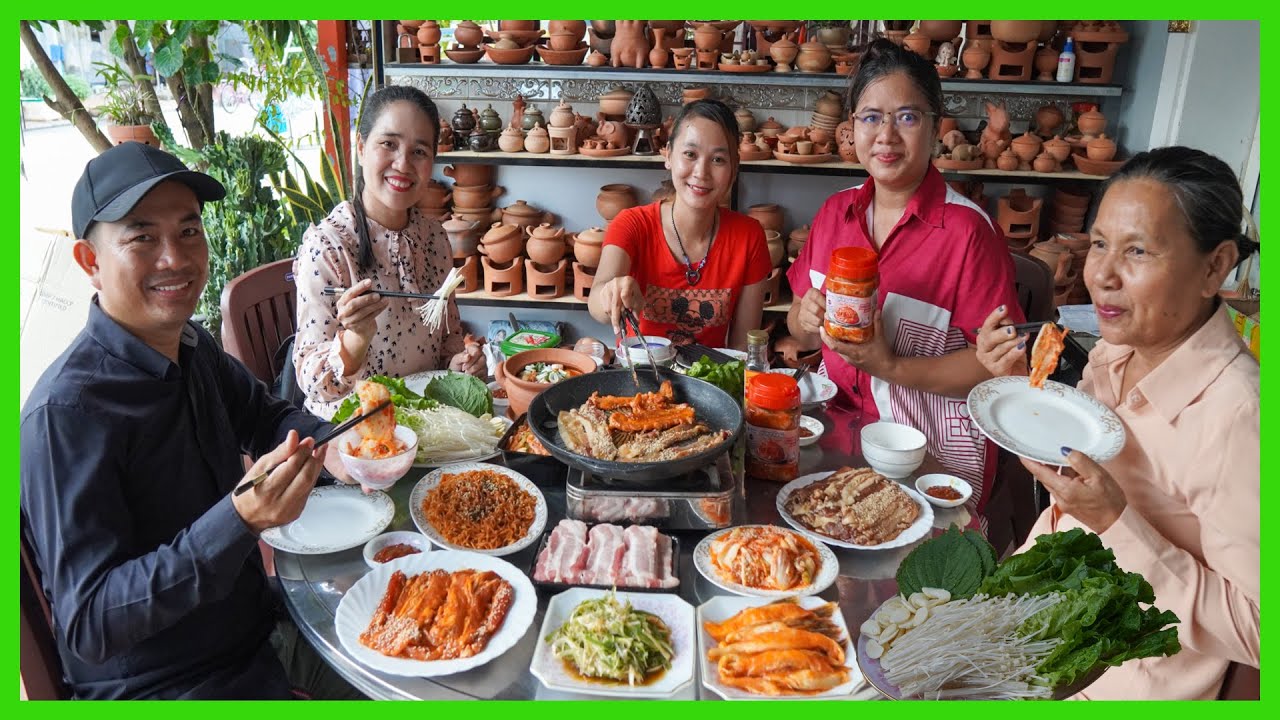 Visit Kimchi Family In Phnom Penh-Business Family! Grill Pork With ...