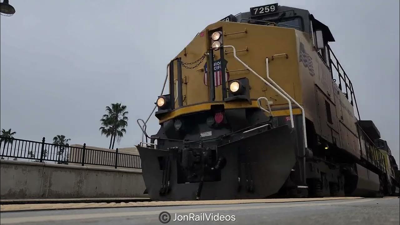 4/22/24 Pre: Union Pacific ZLCLT led by UP 7259 passes through Glendale station - YouTube